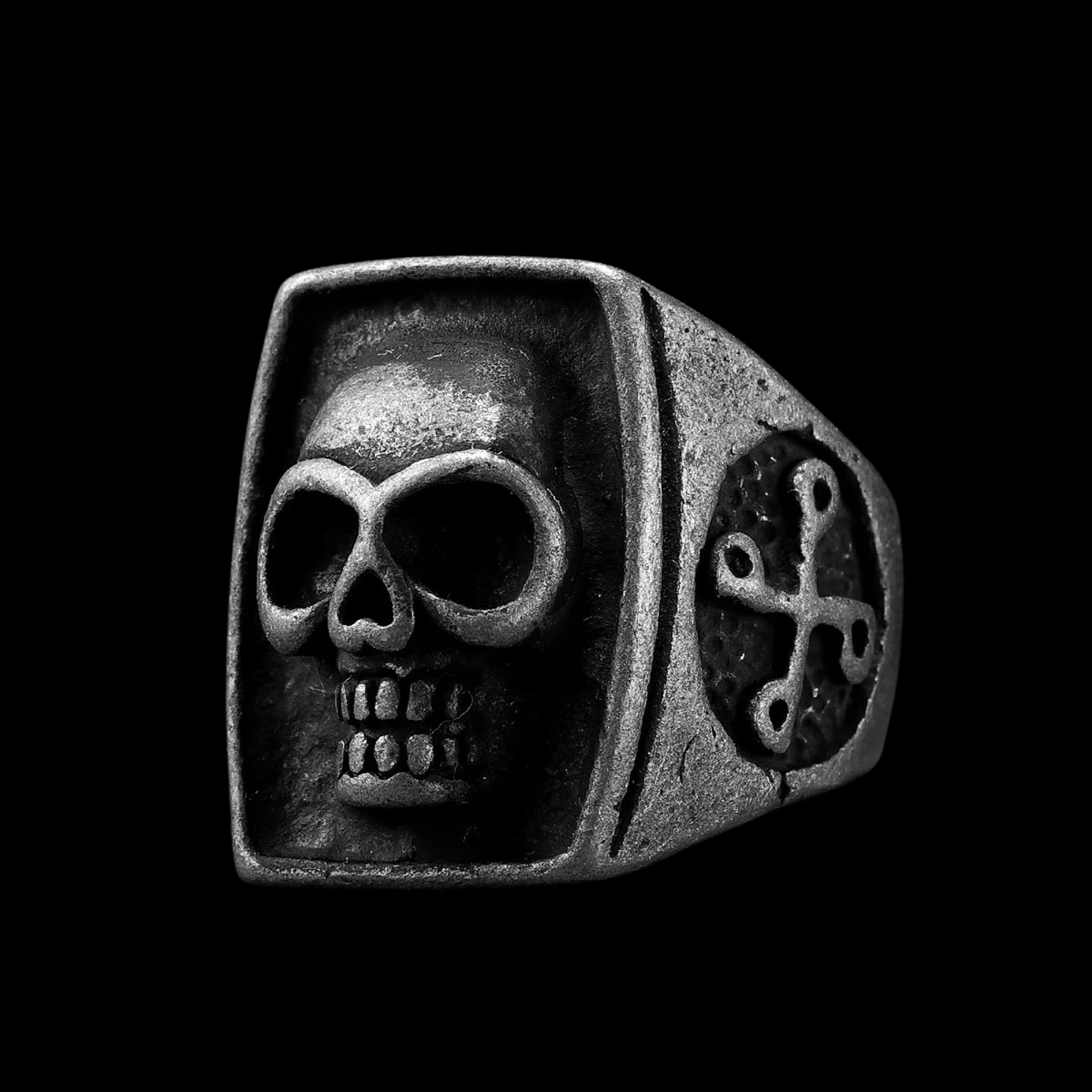 Grave Oath Skull Ring | Stainless Steel Gothic Jewelry | Chrome Cult